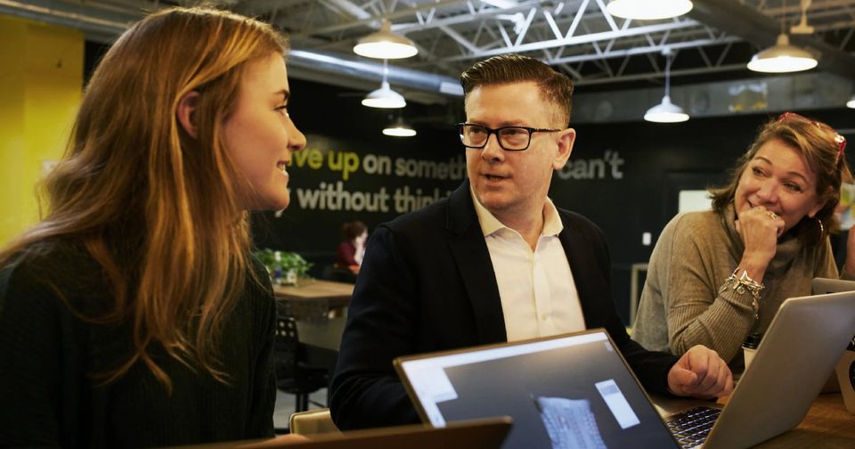 9 Benefits of Attending Business Conferences | Cosmico